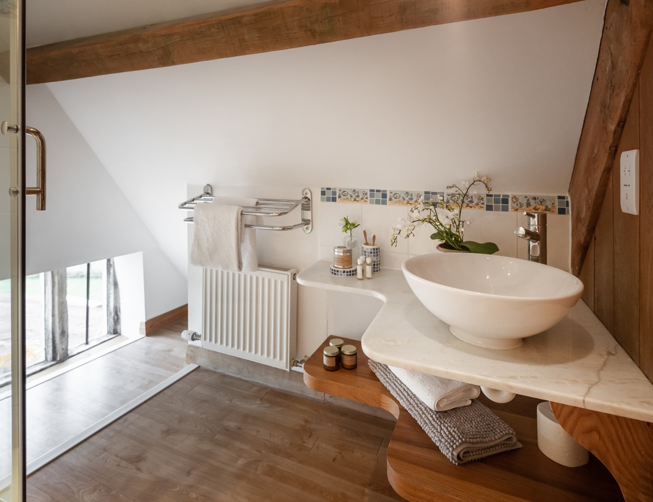 Lower Hedge Farm - Unique Holiday Cottages